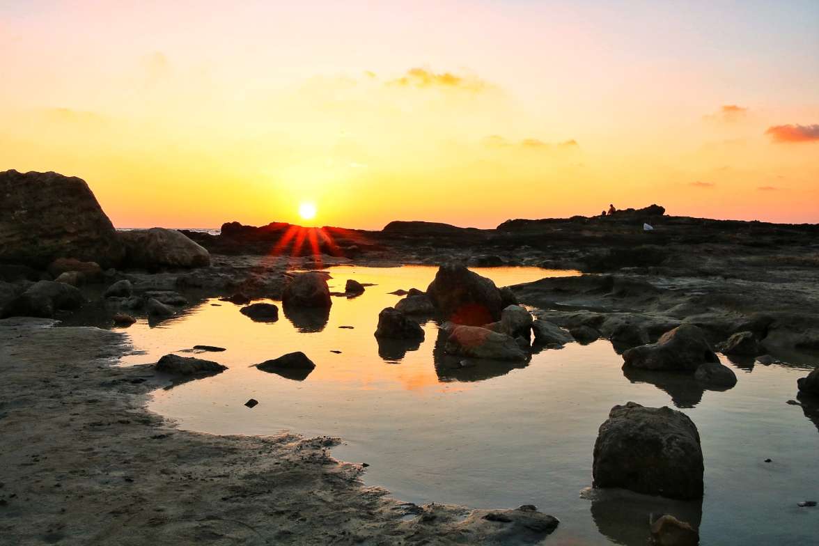 חוף בצת - סיורי שקיעה בחוף הצפוני ביותר. הפעילות הסתיימה - רשות הטבע והגנים